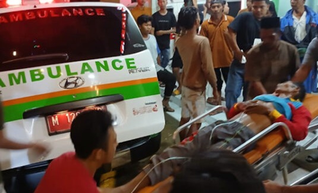 Karapan Sapi di Sumenep Makan Korban: Pagar Roboh, 1 Meninggal, 3 Luka ...